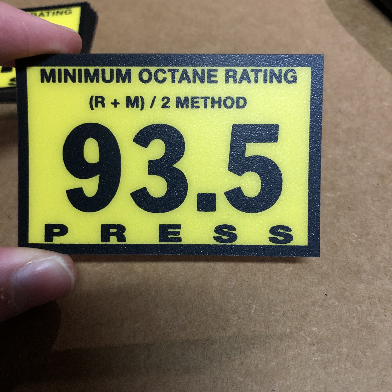 NEW GILBARCO MARCONI 93.5 MINIMUM OCTANE RATING SIGN DISPLAY DECAL HARD ...
