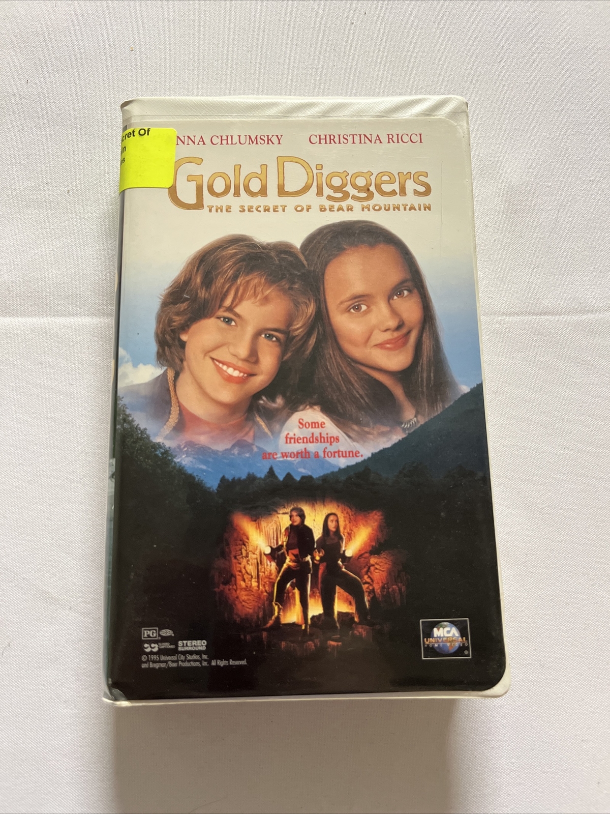 1996 GOLD DIGGERS Christina Ricci VHS Tape, COMPLETE/TESTED SEE PHOTOS ...