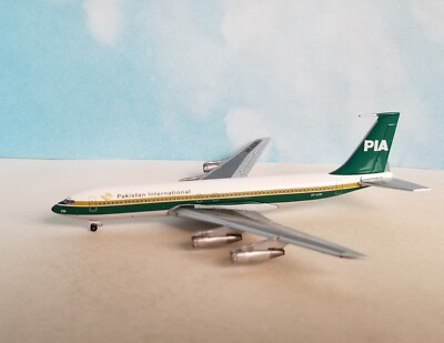 AeroClassics ** VERY RARE ** 1:400 Scale PIA- PAKISTAN BOEING B.707 ...