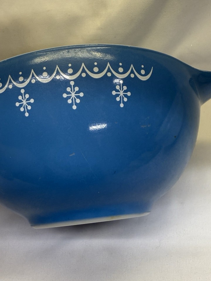 Vtg Pyrex Snowflake Blue Garland Cinderella mixing bowls Set Of 3 441 ...