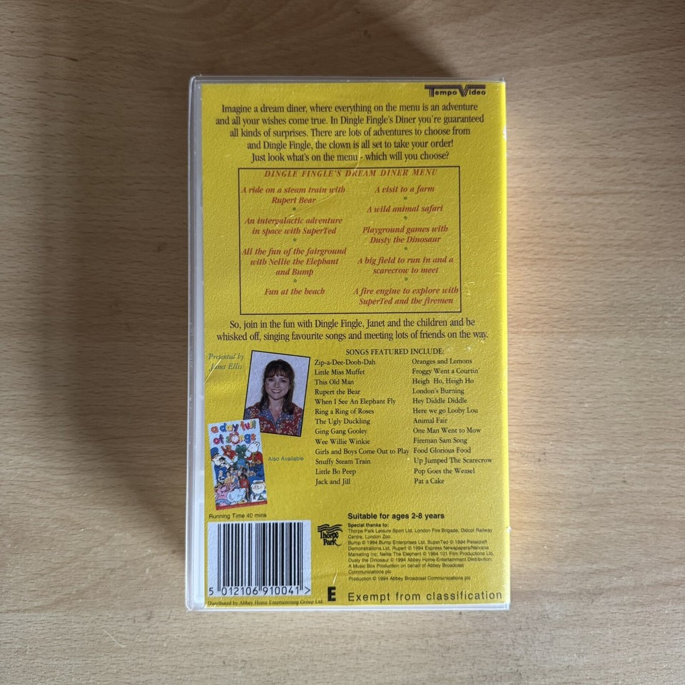 A Day Full Of Fun Presented By Janet Ellis -26 Favourite Children Songs ...
