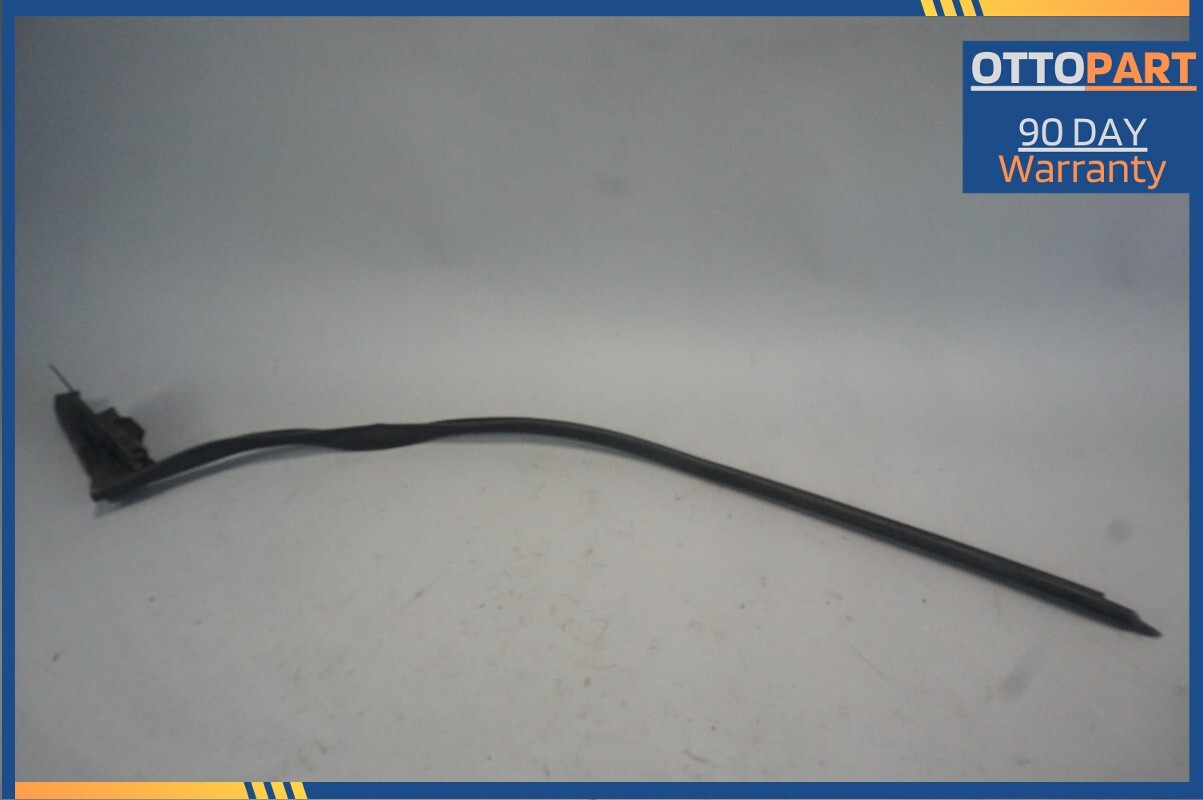 06 MERCEDES SLK 280 R171 Left Driver Side Door Window Belt Strip Seal ...