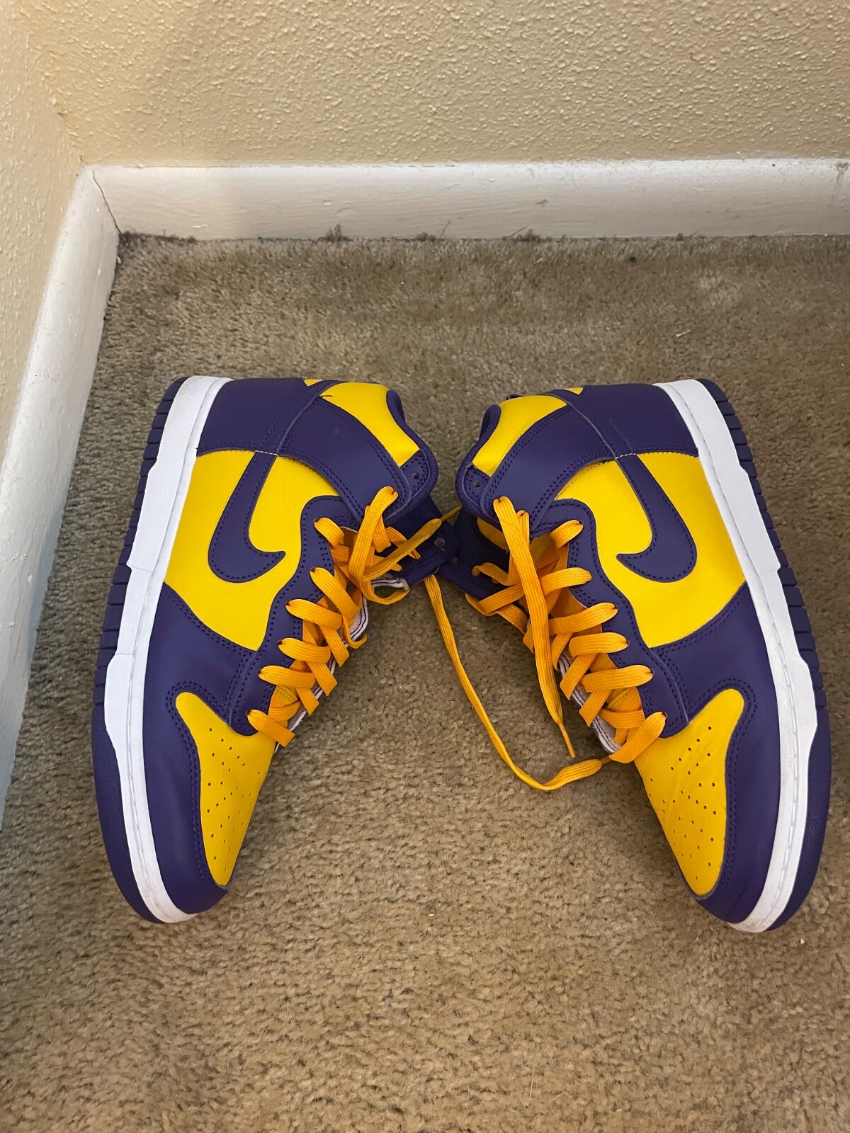 Nike Air Dunks High Lakers - Size 9.5 men (11 women) | eBay