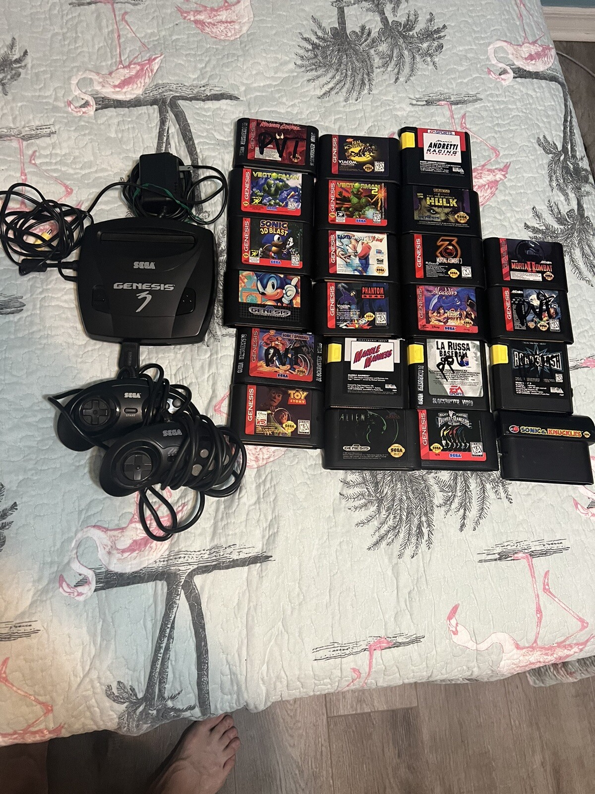 Original SEGA GENESIS 3 Console MK-1461 Video Game System And 22 ...