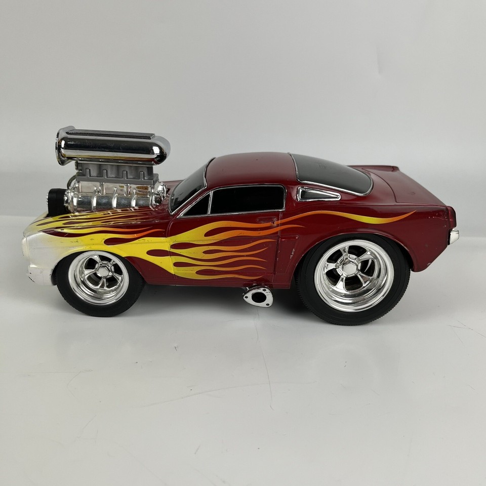 2000 FUNLINE MUSCLE MACHINES 1/18 SCALE -'66 MUSTANG - RED W/ FLAMES ...