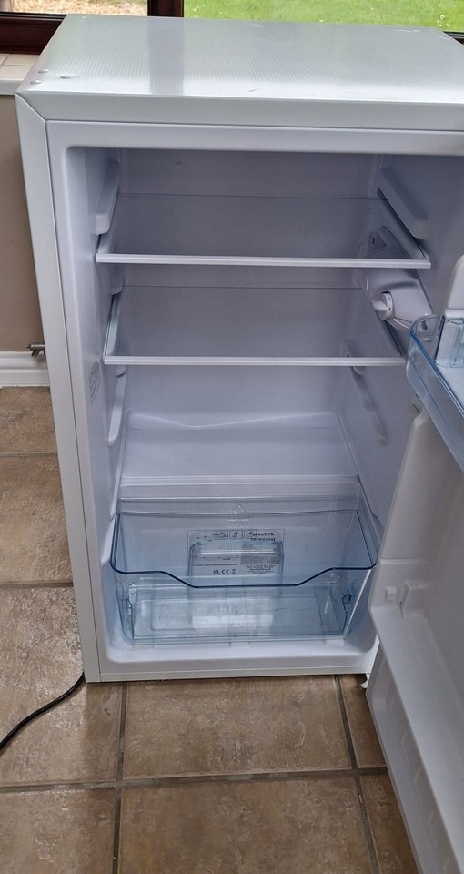 Fridge - Freestanding, Undercounter slimline, 45cm wide | eBay UK