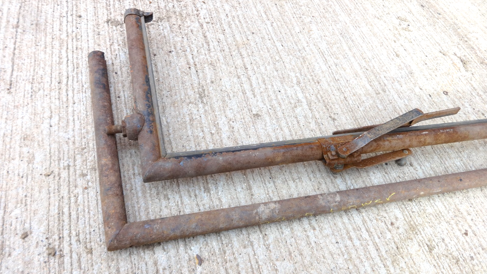 1923 1924 1925 Model T Ford Roadster WINDSHIELD FRAME w/ STANCHIONS ...