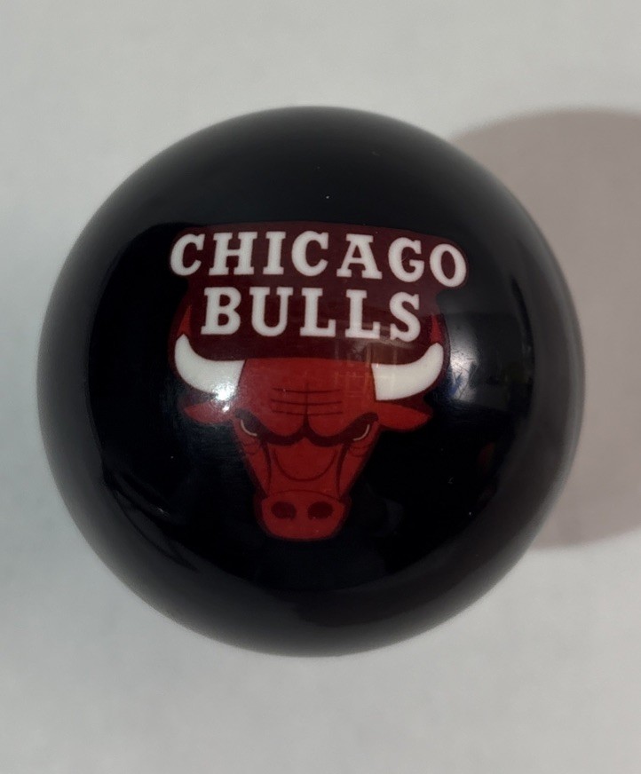 NBA Imperial - Chicago Bulls - Billiard Cue/8 Ball - Pool - Black ...