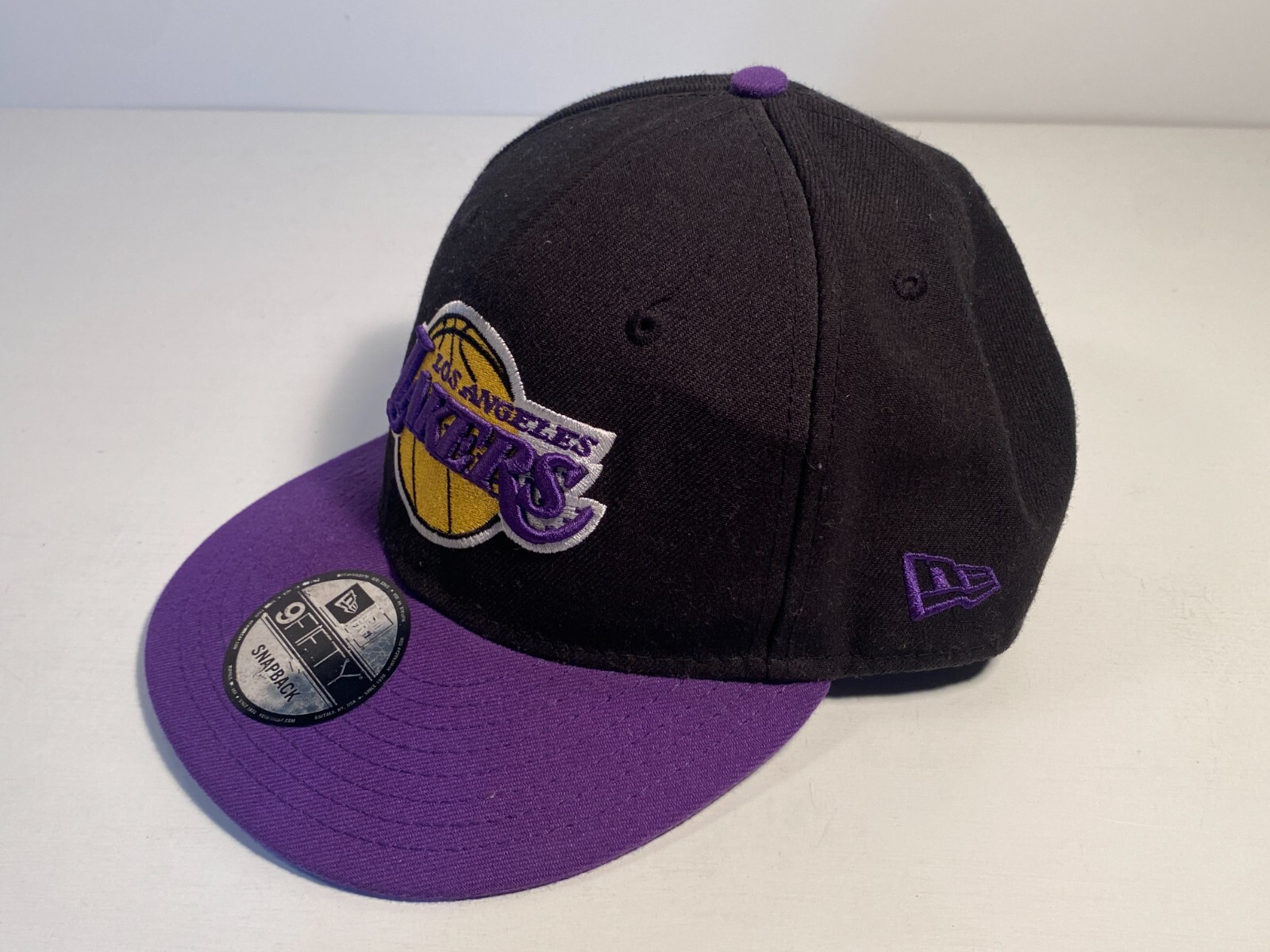 New Era 9Fifty NBA Los Angeles Lakers Snapback Hat - Gem