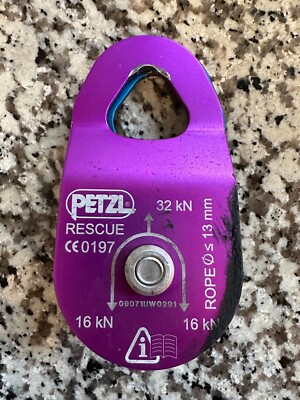 Petzl P50 Rescue Pulley CЄ0197 32kN Rope less than or = 13mm Rock ...