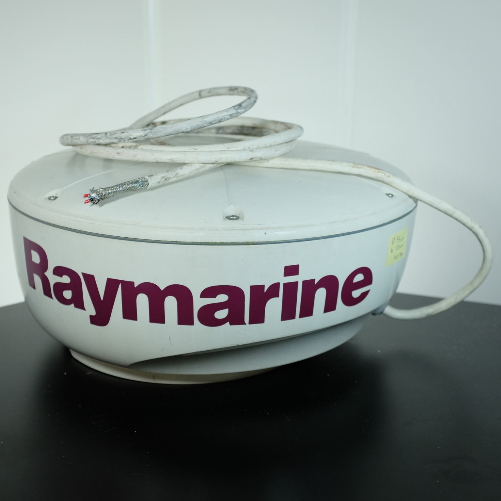 Raymarine RD218 2kW 18" Radome Radar Scanner Dome E52065 C70 C80 C120 ...