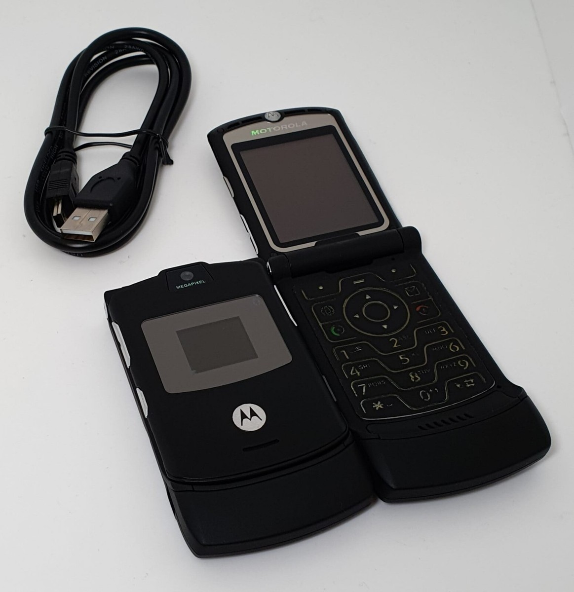 Motorola Razr Flip Phone Motorola Razr 50 Ultra Review: Flip Phone
