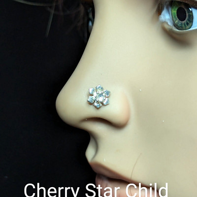 Sterling 925 silver daffodil flower nose stud | eBay Australia