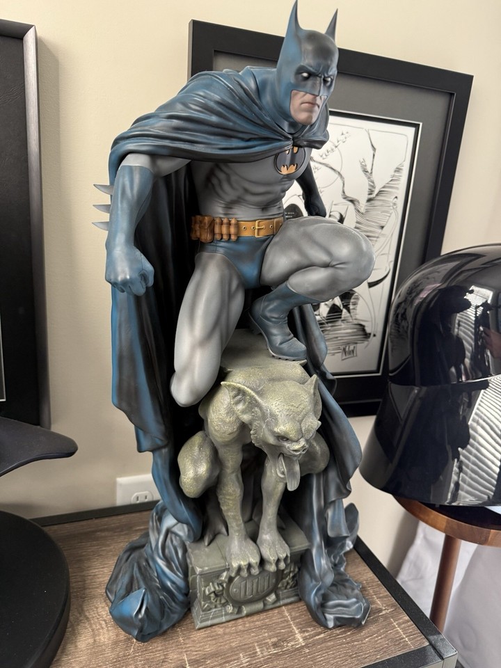 Sideshow DC EX Premium Format Batman Statue SOLD OUT | eBay