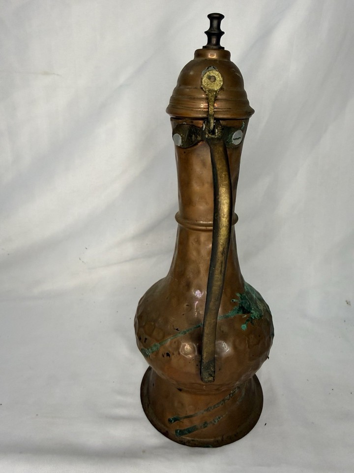 Antique Hammered Copper Coffee Pot Dallah Teapot w/ Lid Patina Middle ...