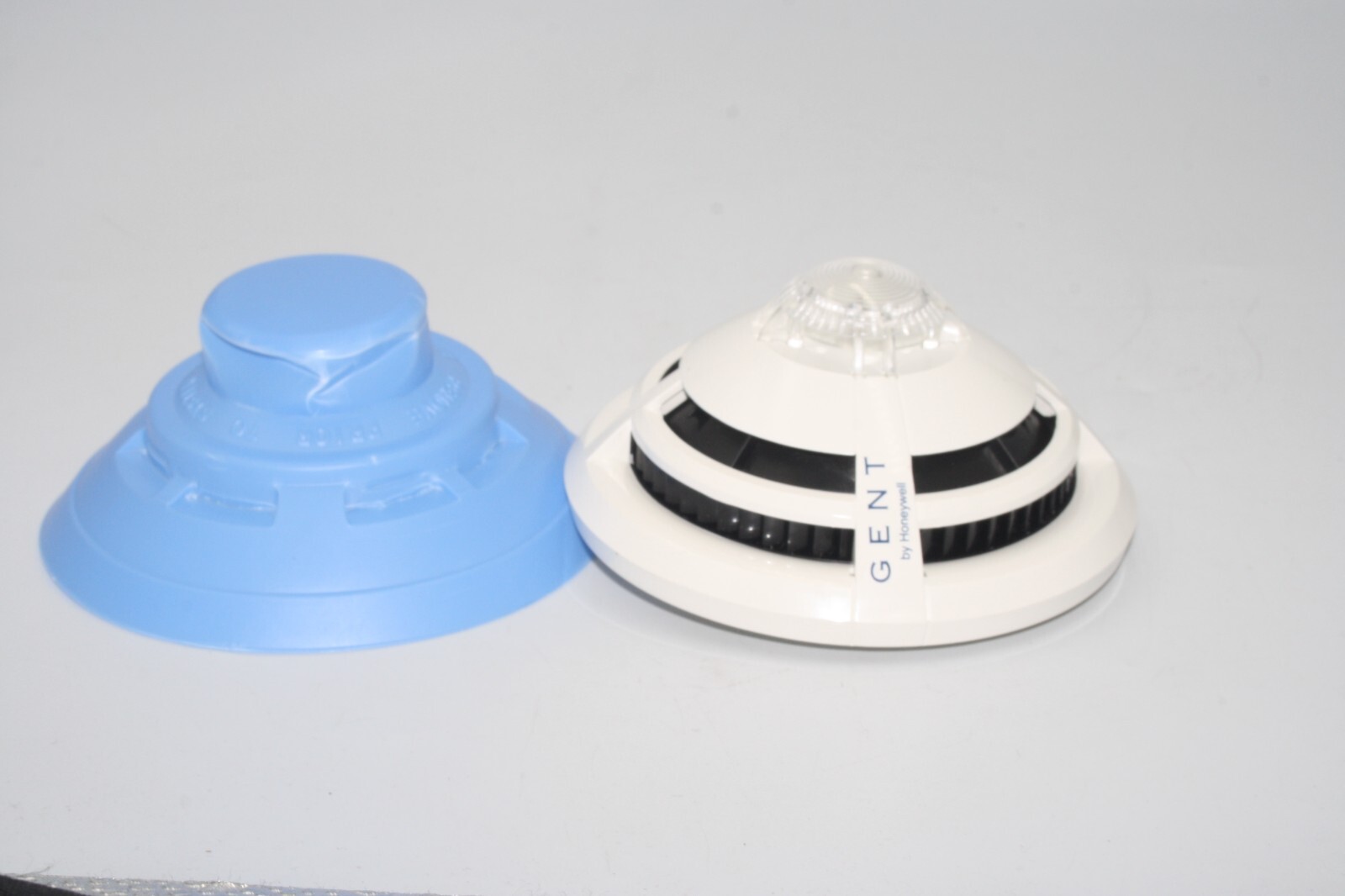 Gent S4-710 Vigilon S-quad Optical Heat Detector Addressable for sale ...