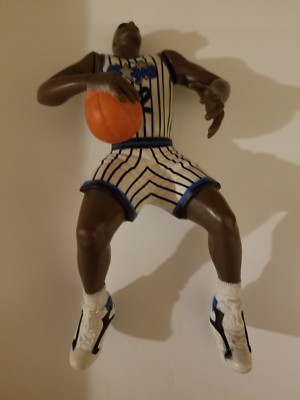 Shaquille o'neal action figure ..rookie shaq 32 Orlando magic..in shape ...