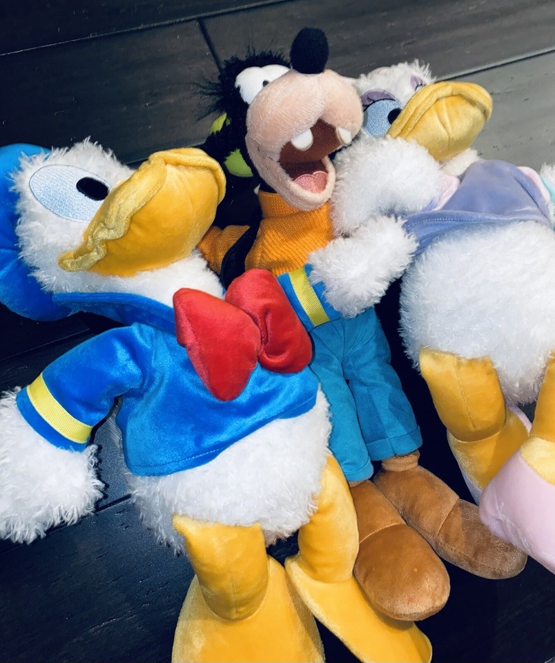 18” Donald & Daisy Duck + Goofy Disney Store Plush Lot Doll Stuffed ...