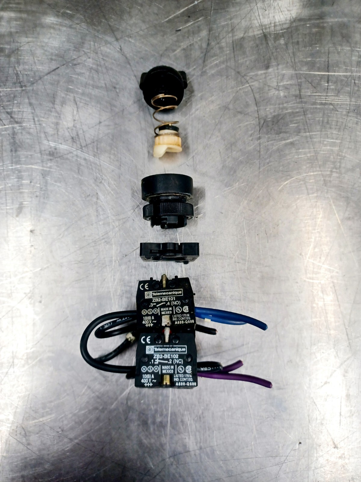 Telemecanique twist knob switch assembly ZB2-BE102 ZB2-BE101 USA SELLER ...