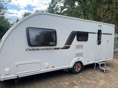 SWIFT 4 BERTH HIGH SPEC SOLAR CRIS REG LOOK | eBay UK