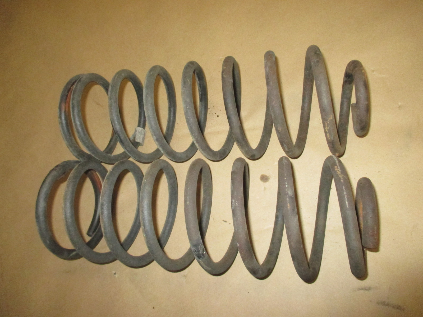 93-02 Camaro Firebird Z28 Trans Am Rear Coil Springs V8 LT1 TTH | eBay