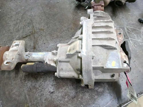 2008-2013 Chevy Tahoe Front Axle DIfferential Carrier 3.08 Ratio Opt ...