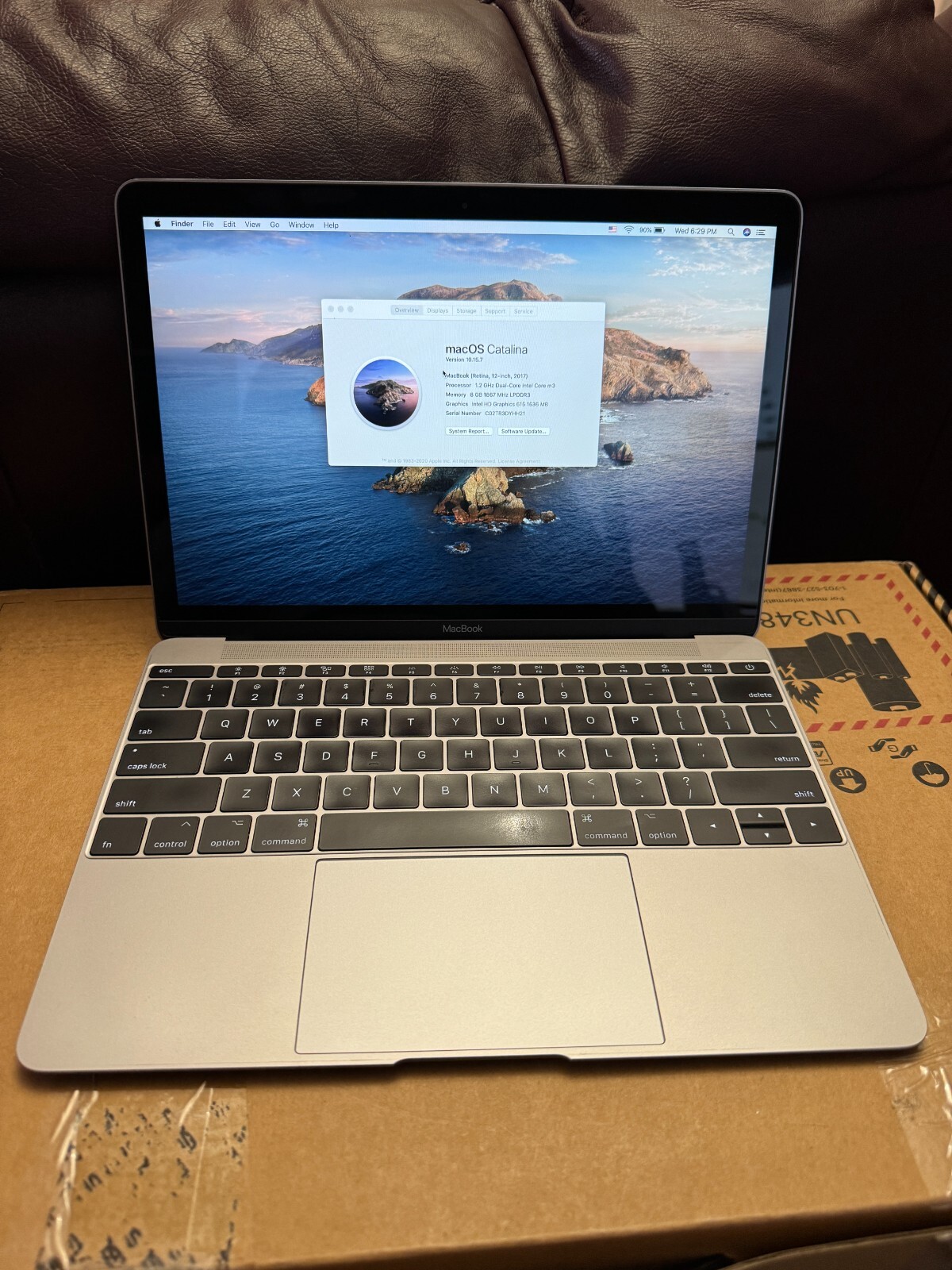 Apple MacBook 12 Core Intel m3 8GB RAM 256GB SSD