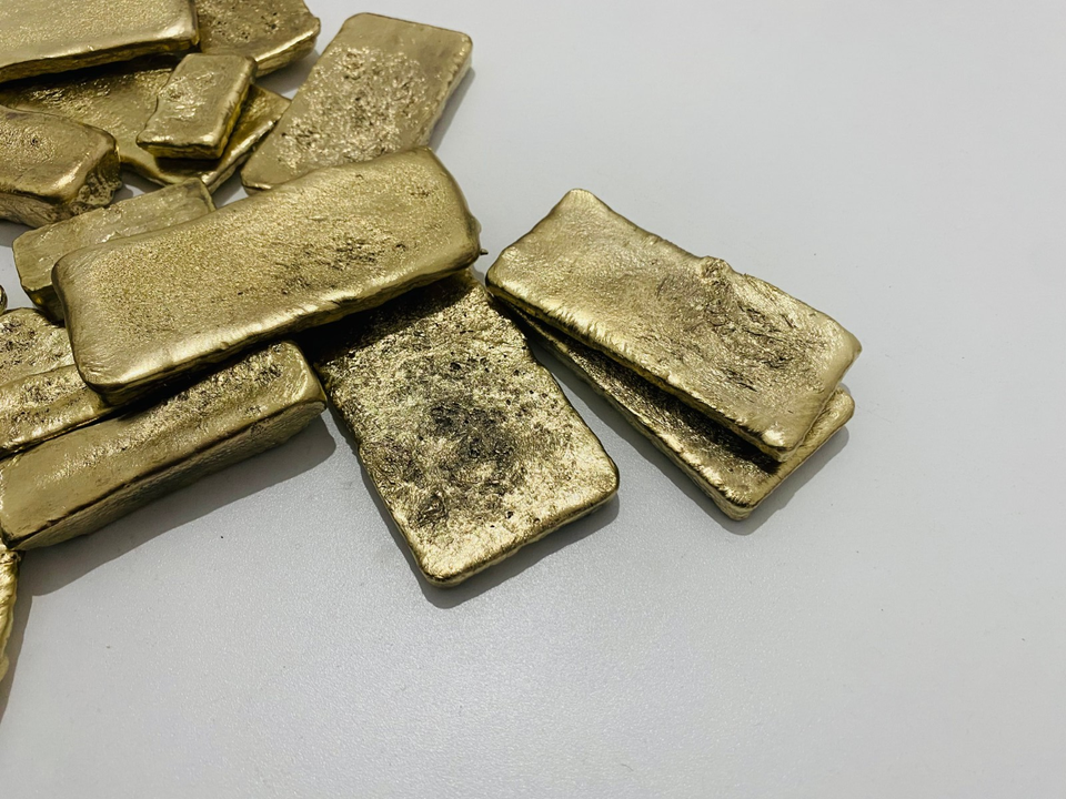 270 Grams Scrap Gold Bar For Gold Recovery Melted Different Computer ...