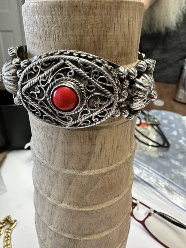 VTG. Sterling Silver Filigree Hinged Cuff bracelet with Stone & Locking ...