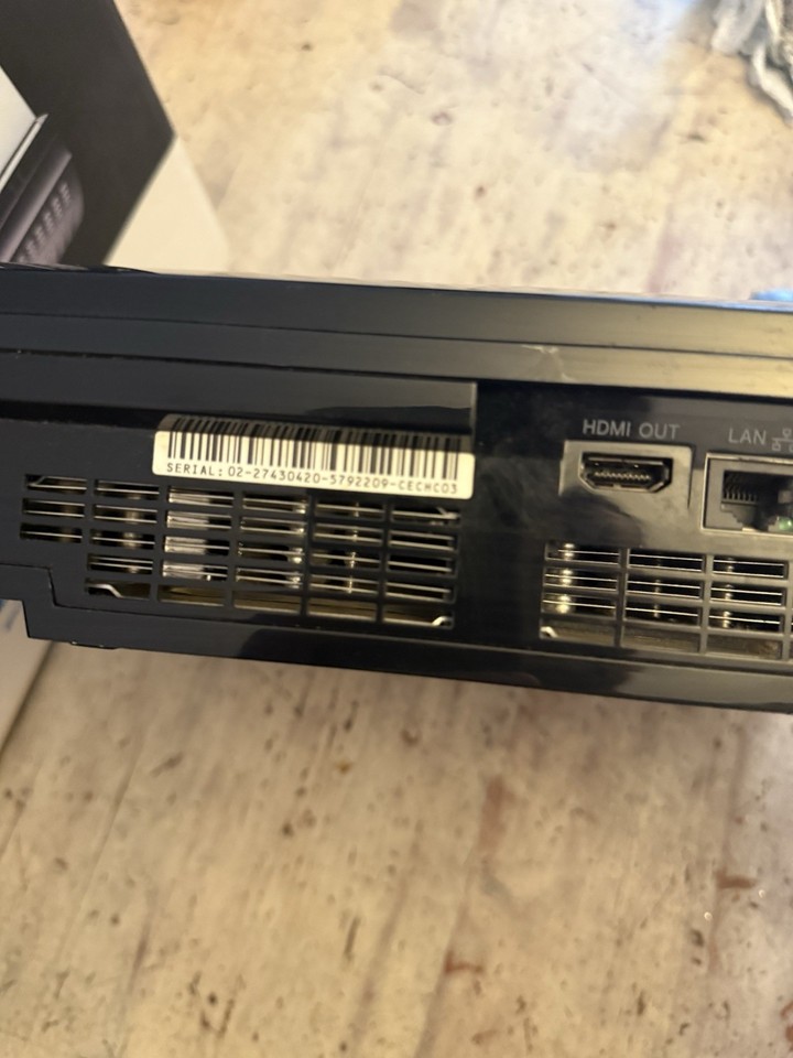 PLAYSTATION 3 60GB CONSOLE BACKWARDS COMPATIBLE PS3 CECHC03 PAL BOXED ...