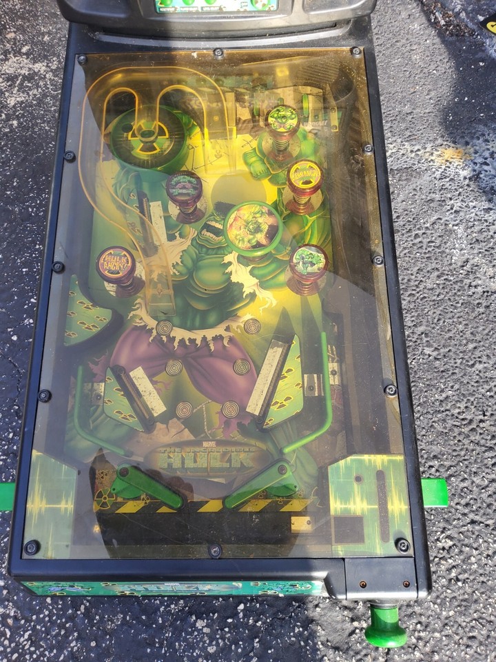 The incredible Hulk Pinball machine game | eBay