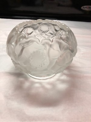 Fenton Frosted Water Lily Pattern Bowl | eBay