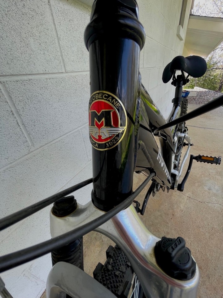 MOTOBECANE 400DS Full Suspension, 21-Speed, V-Brakes, 26" Rims ...