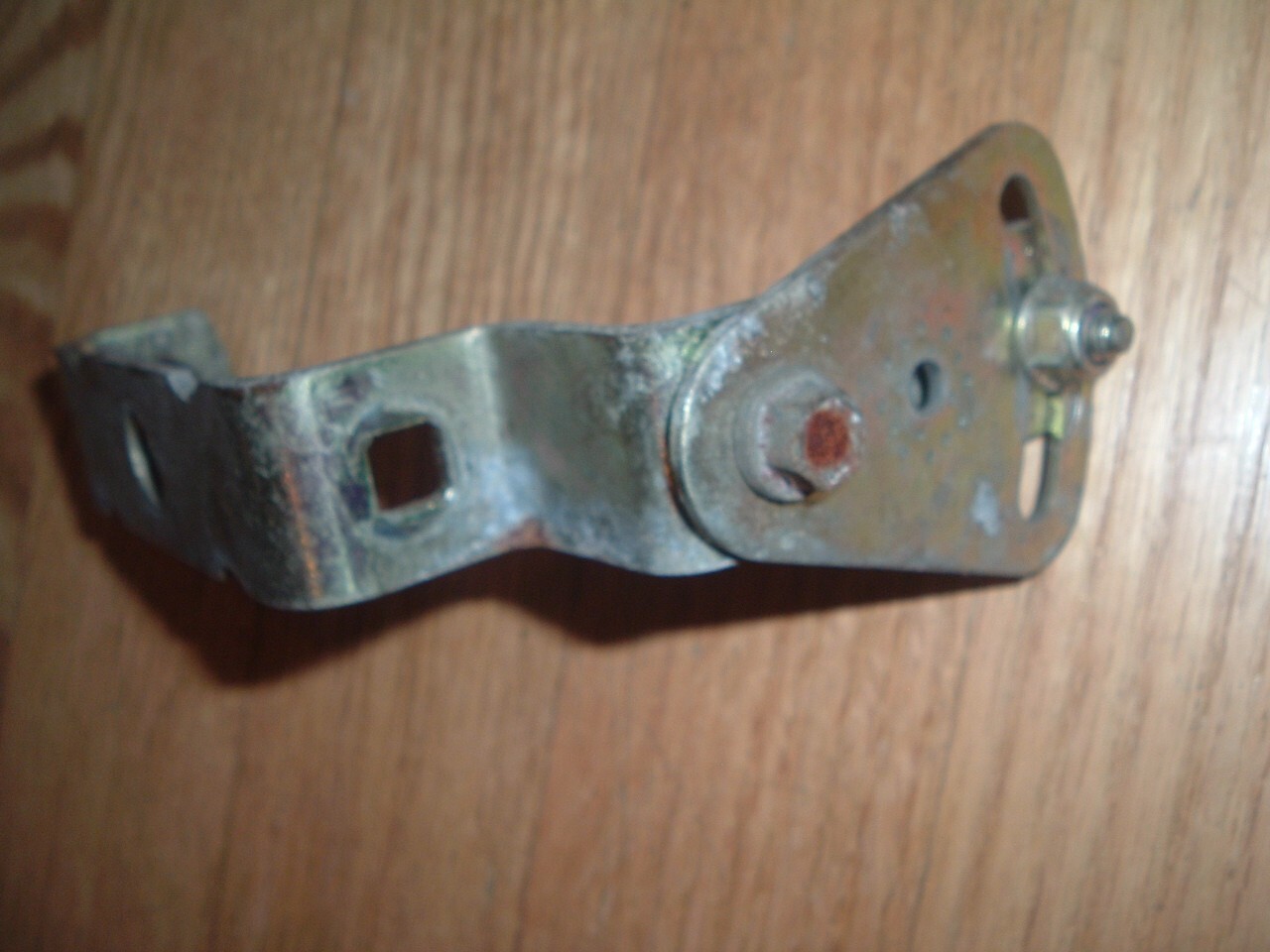 790-00218A-0637 MTD Cub Cadet SPEED SELECT & SHIFT BRACKET 790-00217A ...