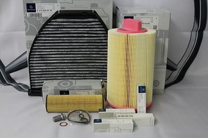Genuine Mercedes-Benz W204 C-Class C180 C200 Kompressor Filter Service ...