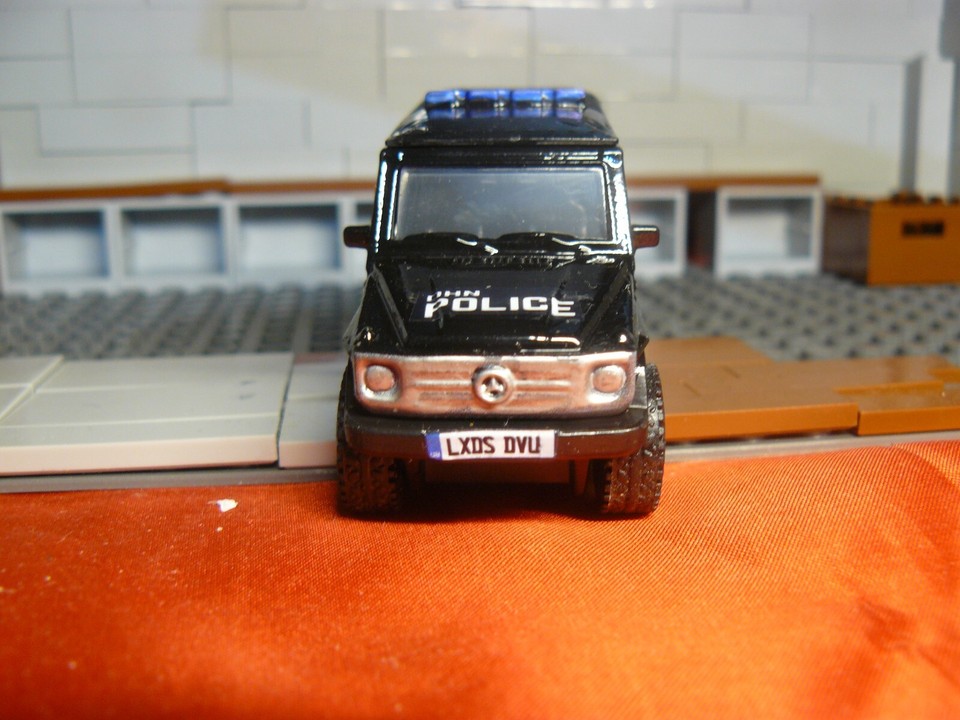 London England DHN Police SUV Custom 1:64 | eBay