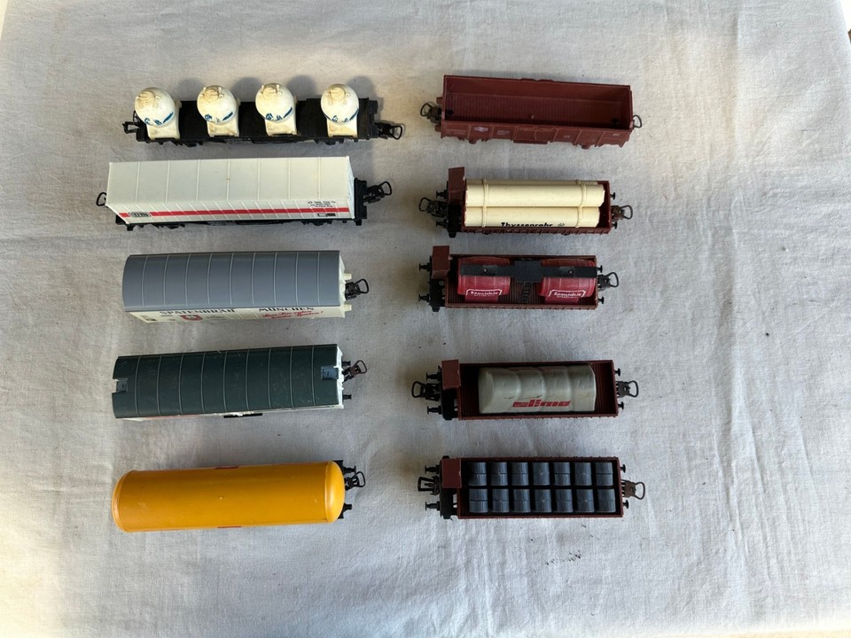 10 Lima 4 wheel wagons in HO scale. | eBay Australia