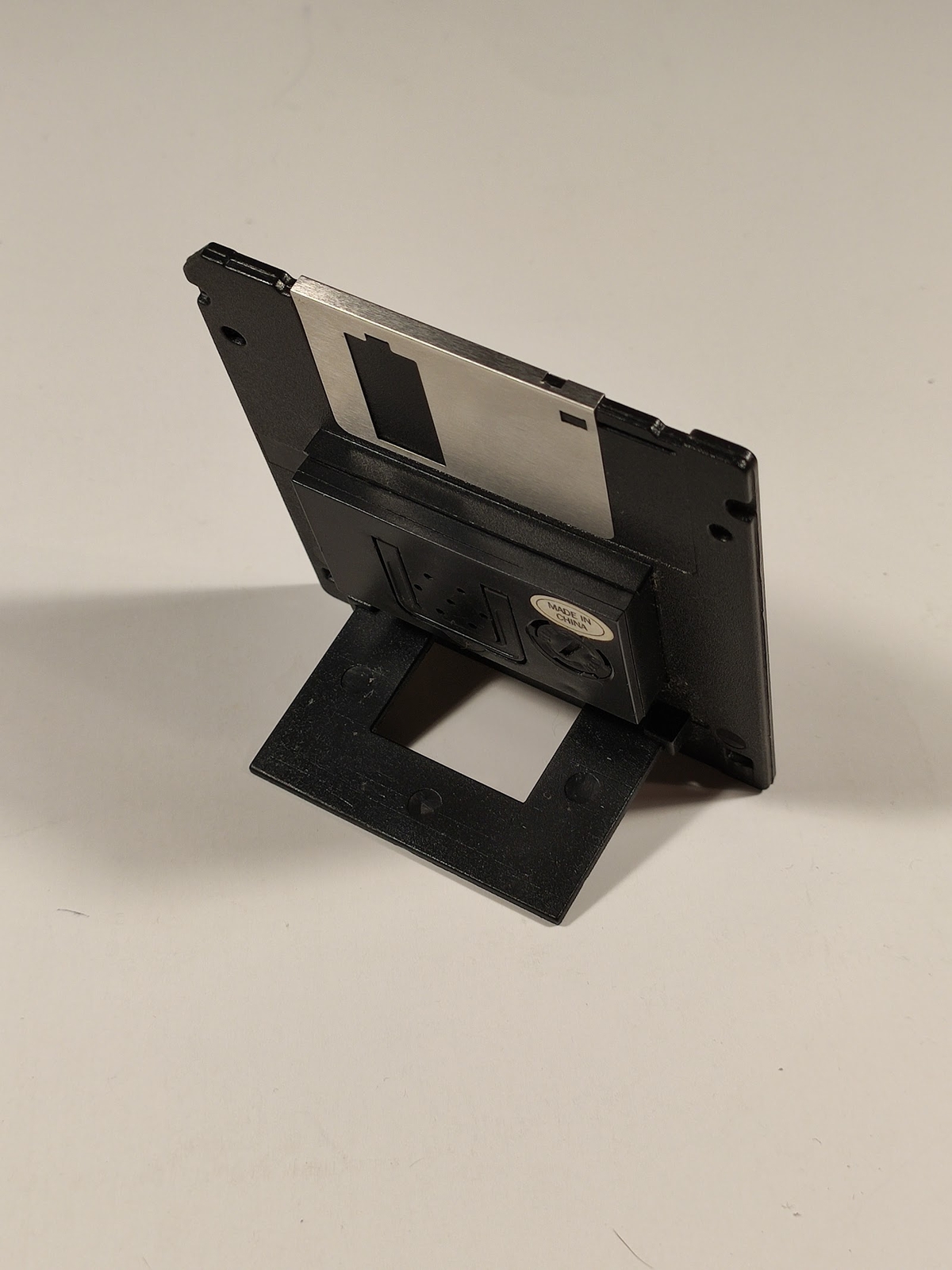 Vintage Floppy Disc Clock Radio Shack TDK Rare Novelty Retro 1990s ...