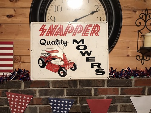 Vintage 1969 SNAPPER Quality Mowers COMET metal sign as found condition ...
