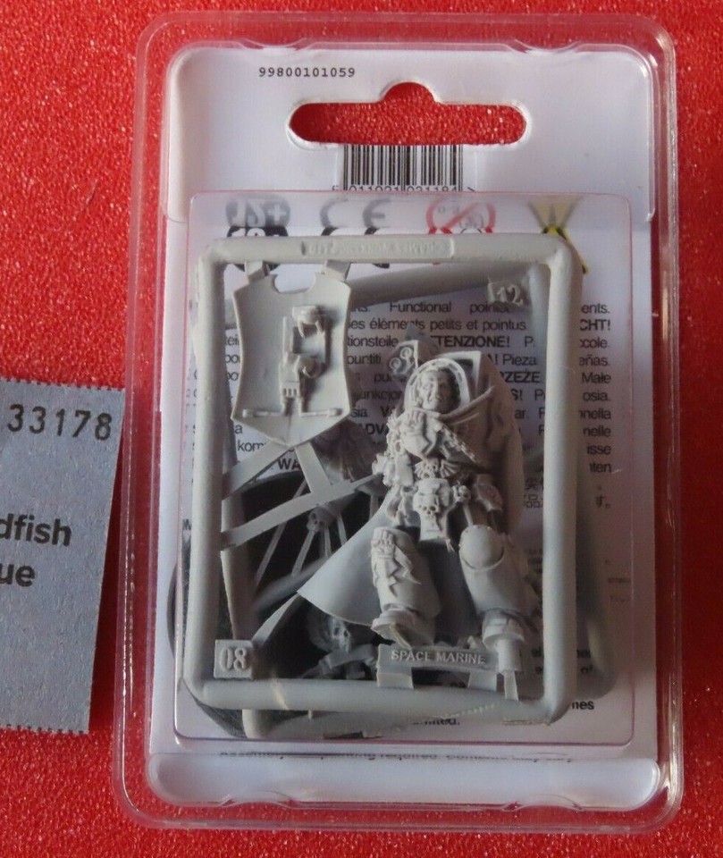 Games Workshop Warhammer 40k Imperial Fists Captain Darnath Lysander ...