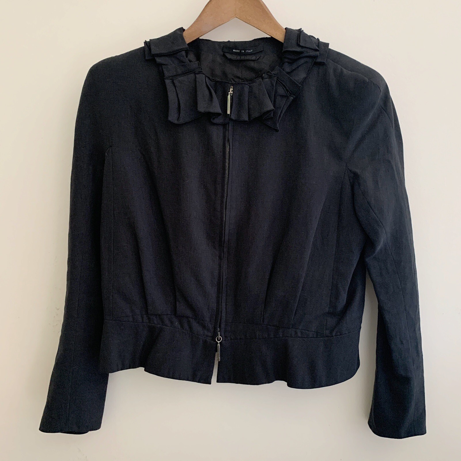 Giorgio Armani Jacket Size 46 Ruffle Collar Cropped B… - Gem