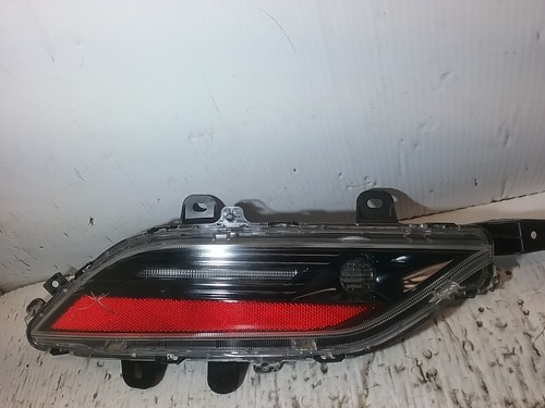 Toyota Harrier Left Rear Back Reflector Lamp W5632 Small Crack Look At ...