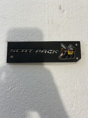 OEM/MOPAR /SCAT PACK ANGRY BEE EMBLEM. 68420596AA DODGE SCAT PACK TRUNK ...