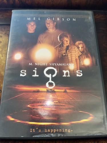 M Night Shyamalan Signs DVD Movie With Insert Alien Movie Some ...