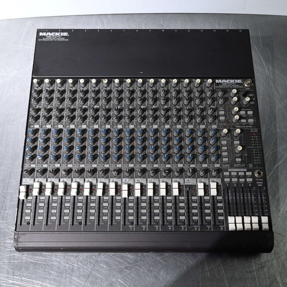 Mackie 1604-VLZ Pro 16-Channel Mic/Line 4-Bus Analog Mixer w/XDR Mic ...