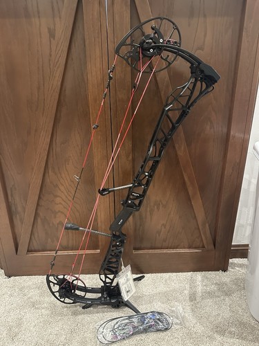 Mathews Lift 33 Compound Bow - Black - RH - With F Mod | eBay