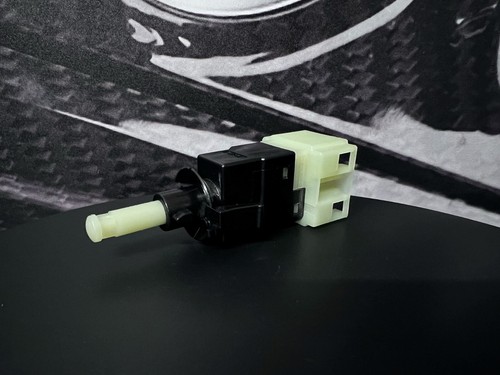 Mercedes-Benz W210 E-Class & C208 CLK Brake Pedal Stop Light Switch ...