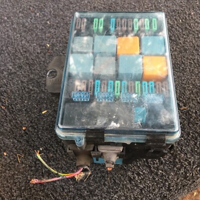 BMW E30 Front Fuse Relay Box Lid Engine Bay | 61131372776 | Genuine OEM ...