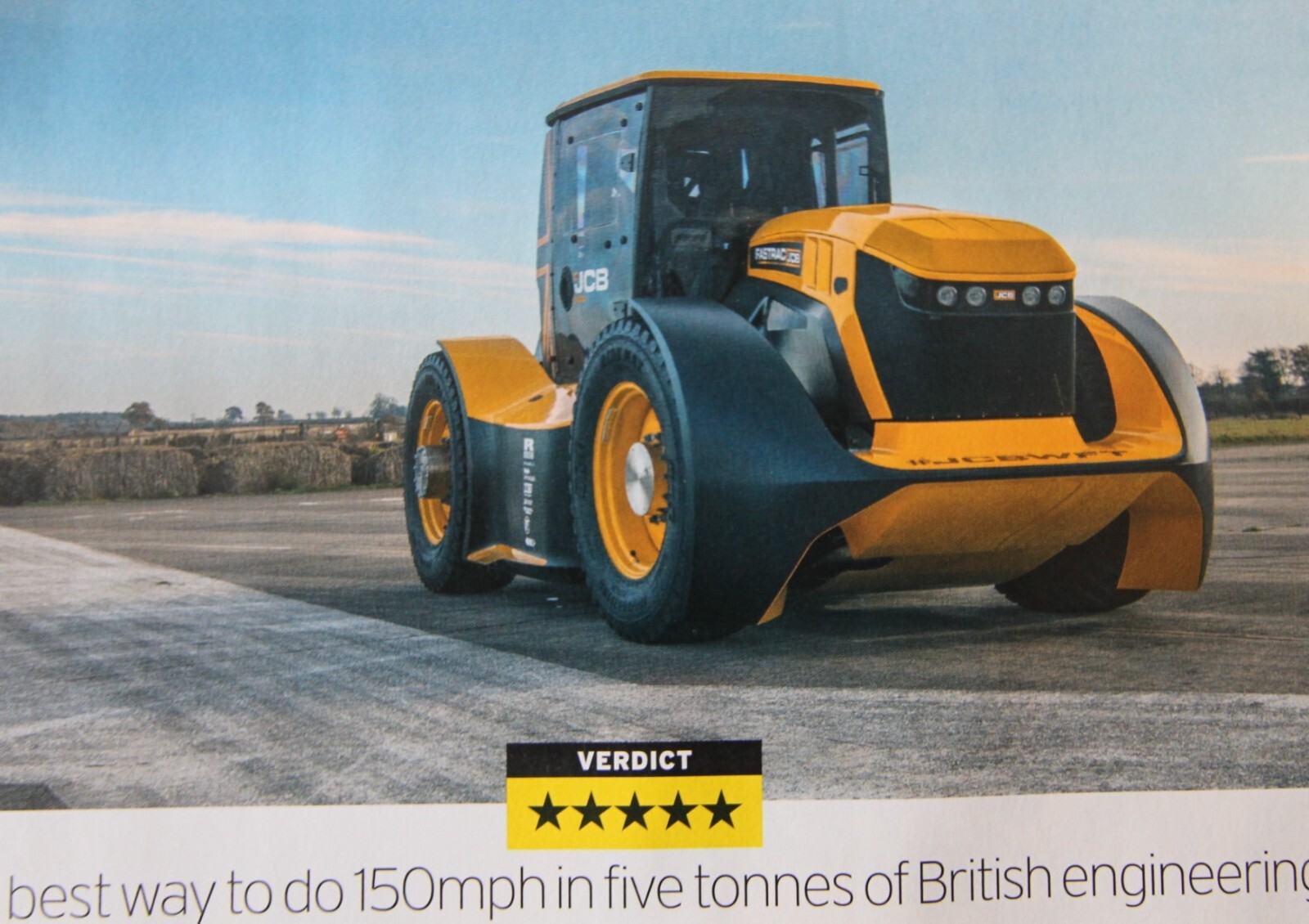 Original 2019 JCB FASTRAC 2 WORLD'S FASTEST TRACTOR mag Christmas test ...