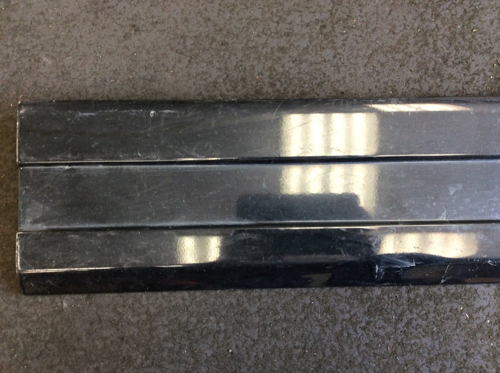 03 04 05 Pilot Right Front Door Panel Protector Molding Side Sill ...